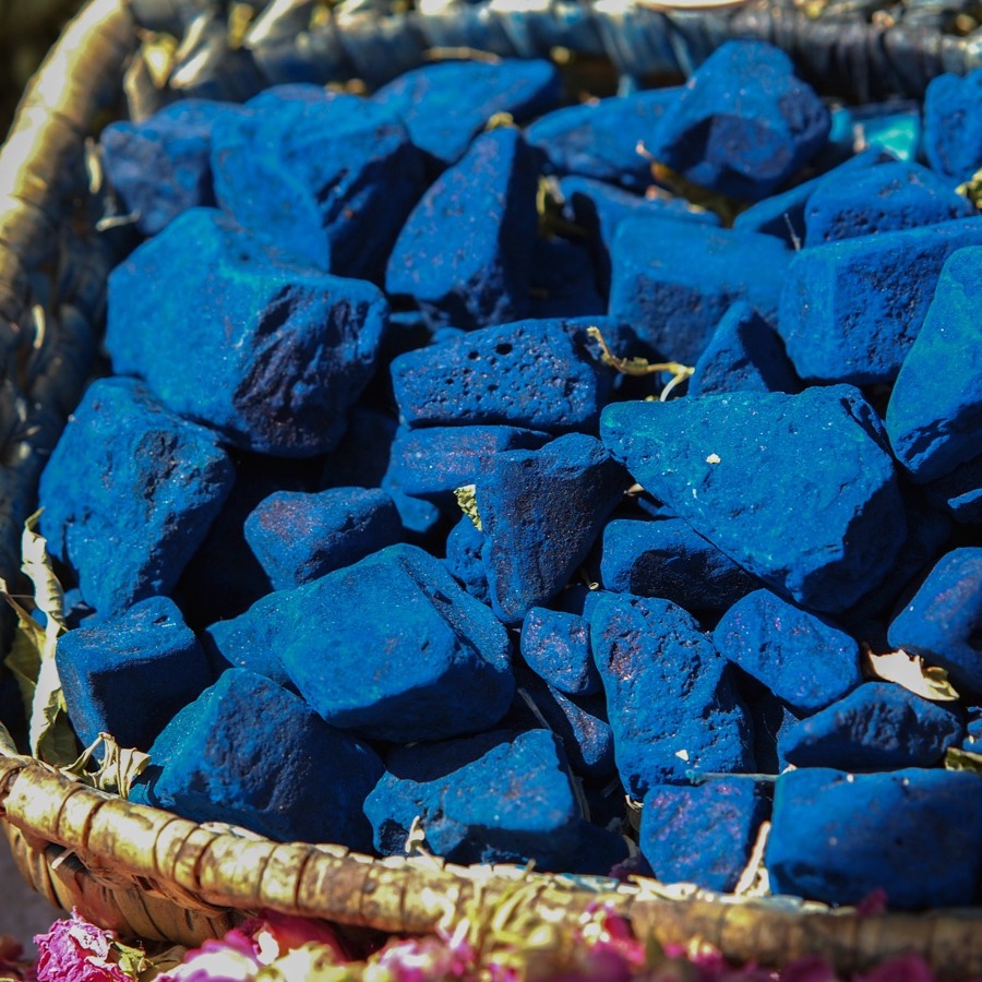 Indigo - 50 Shades of blue • Bridge&Tunnel